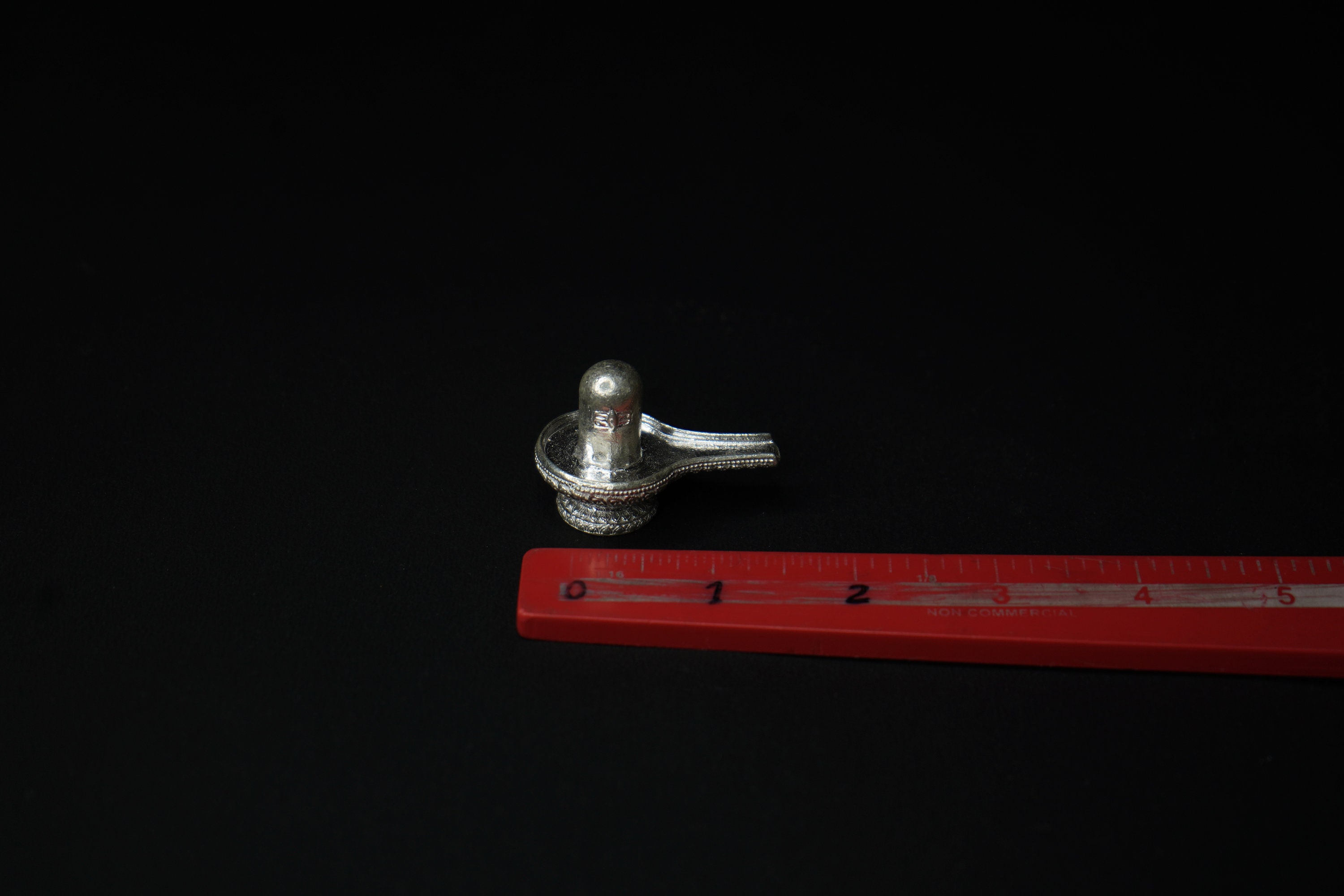 Pure Silver Shivaling Idol, Lord Shiva Lingam Idol Pure Silver Statue ...