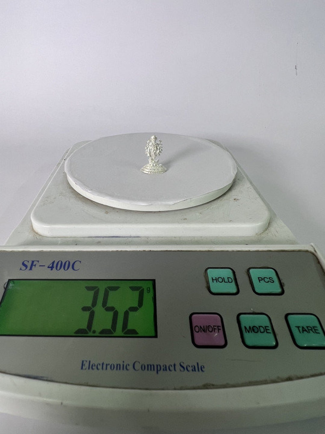 Pure Silver Satyanaryana Swamy Idol 3.4g, Satyanarayan Murti, Temple ...