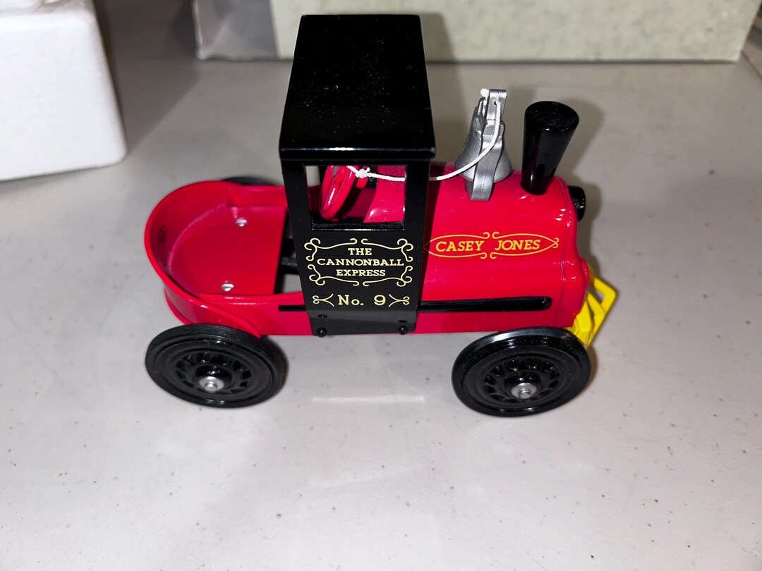 Hallmark Kiddle Car Classics 1934 Garton Airflow Peddle Car in Box ...