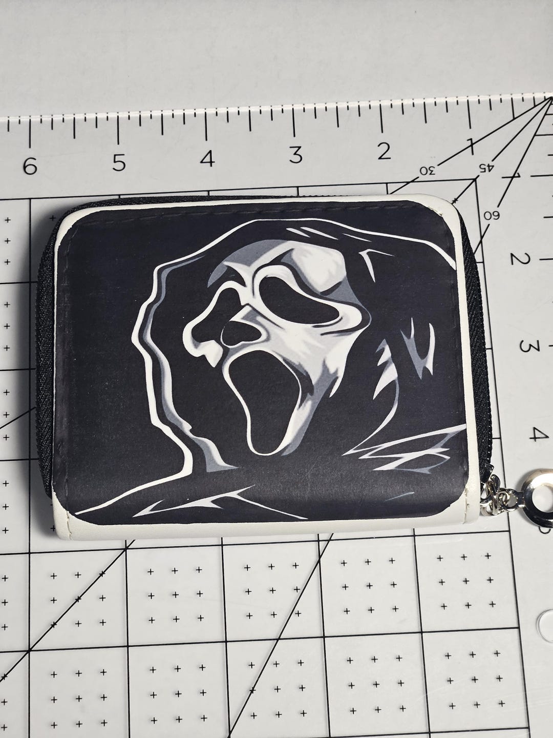 Scary/scream/horror/ghostface Small Zippered Wallet Printed/heat ...