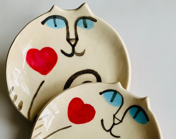 Pottery Cat Plate Round Handmade Clay White Wearing Red Heart - Etsy