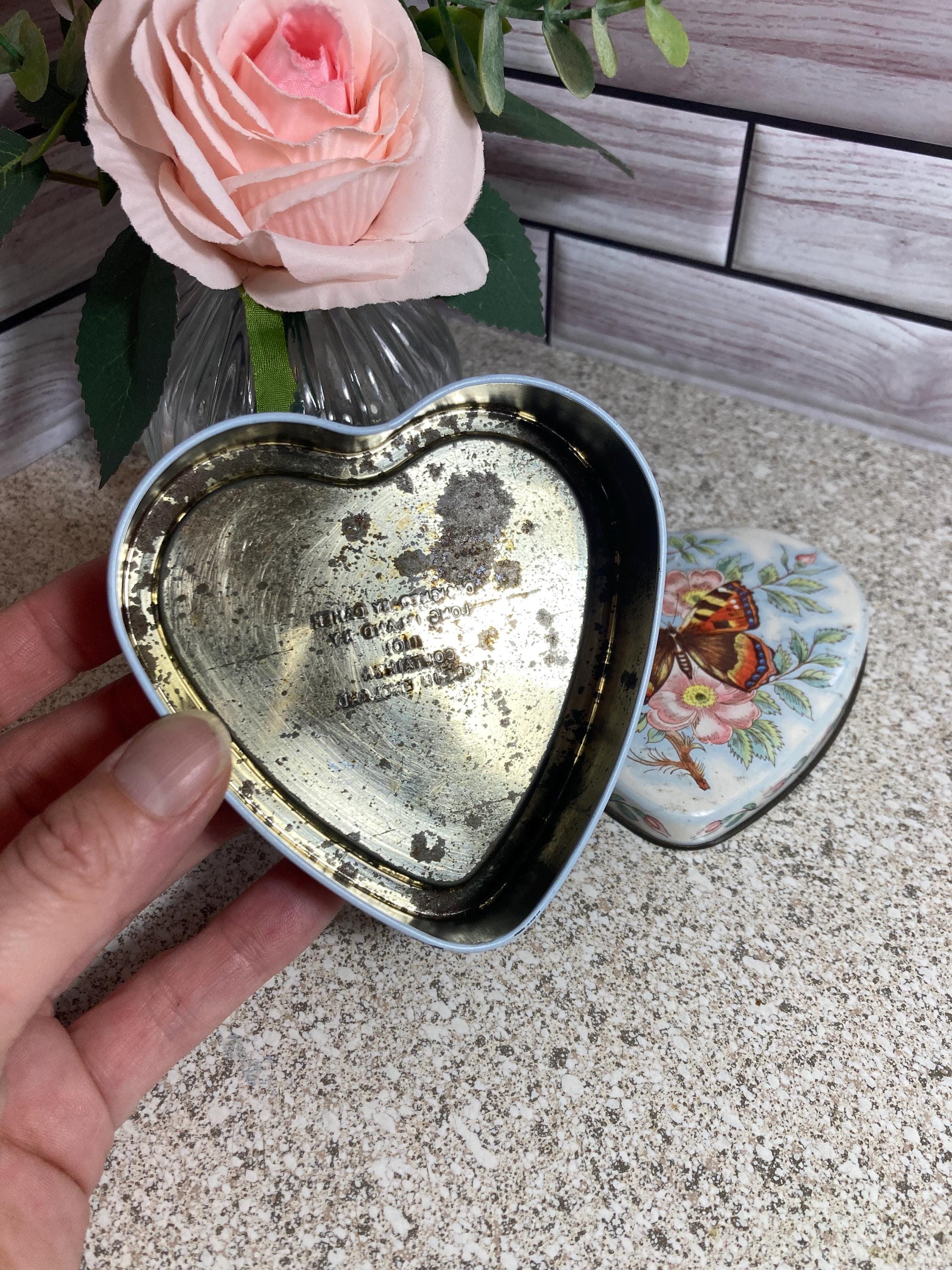Vintage Daher Tin Container With Lid Small Heart Shaped Butterfly ...