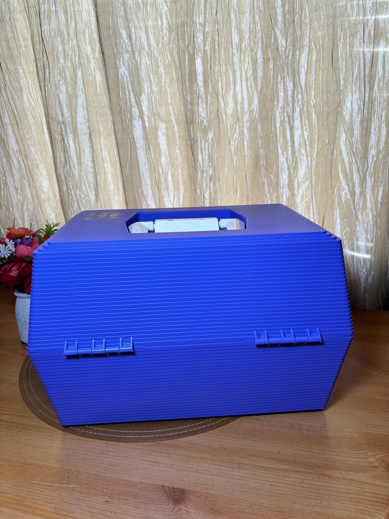 Vintage Purple Caboodles of California Plano 1990s Nail Care Organizer ...