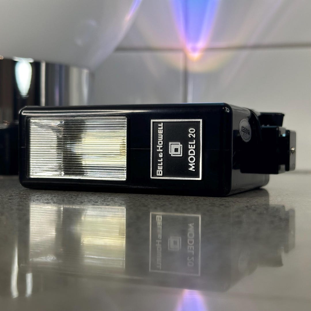 Bell & Howell Model 20 Electronic Flash • Original Packaging / Manual ...