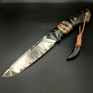 Handmade "black Scorpion" Knife – DI103MP & N690 Laminated Blade - Etsy