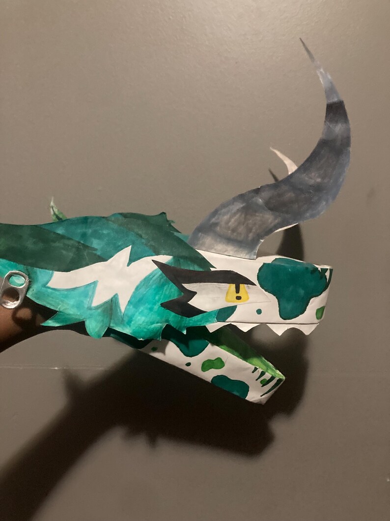 Toxin Dragon Puppet - Etsy