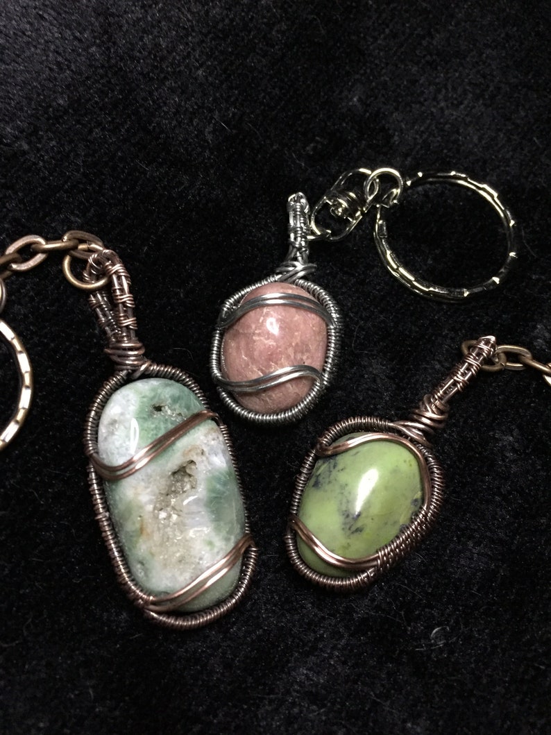PDF TUTORIAL Woven Wire Tumbled Stone Keychain Tutorial - Etsy