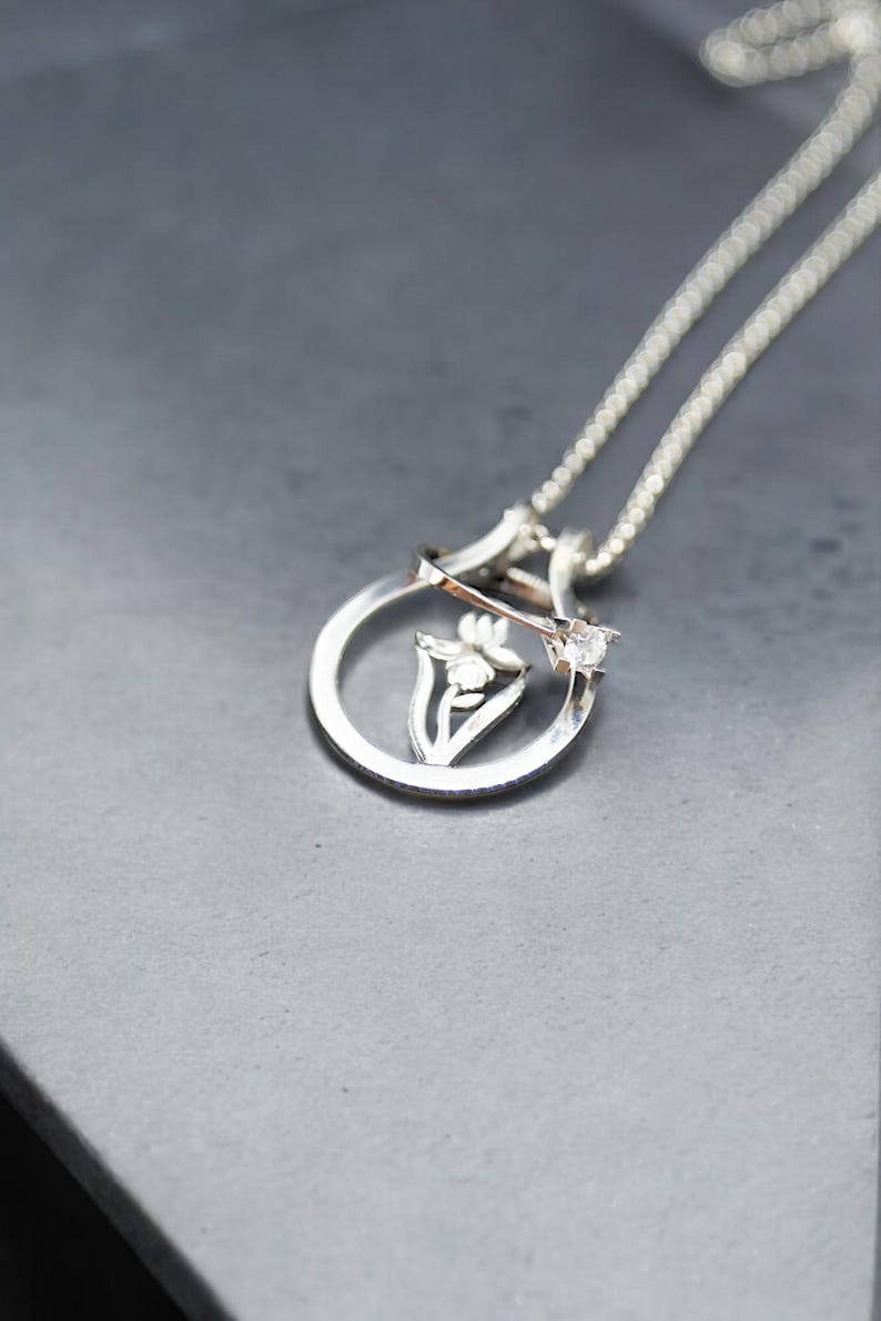Nurse Doctor Graduation Gift for Her, Promise Ring Keeper, Wedding Ring ...