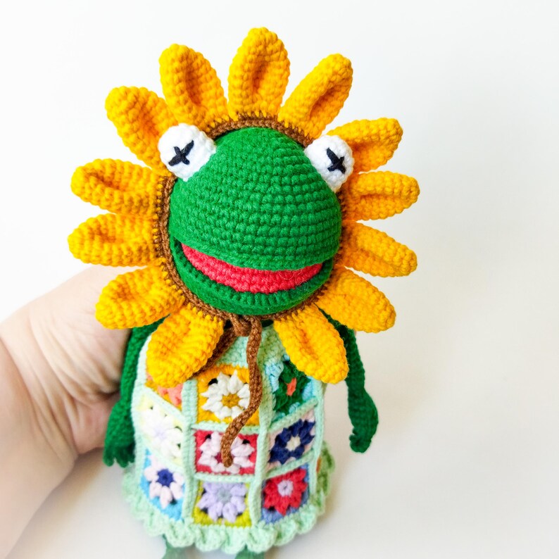 Funny Sunflower Frog in a Dress Made of Small "granny Square"- Crochet ...