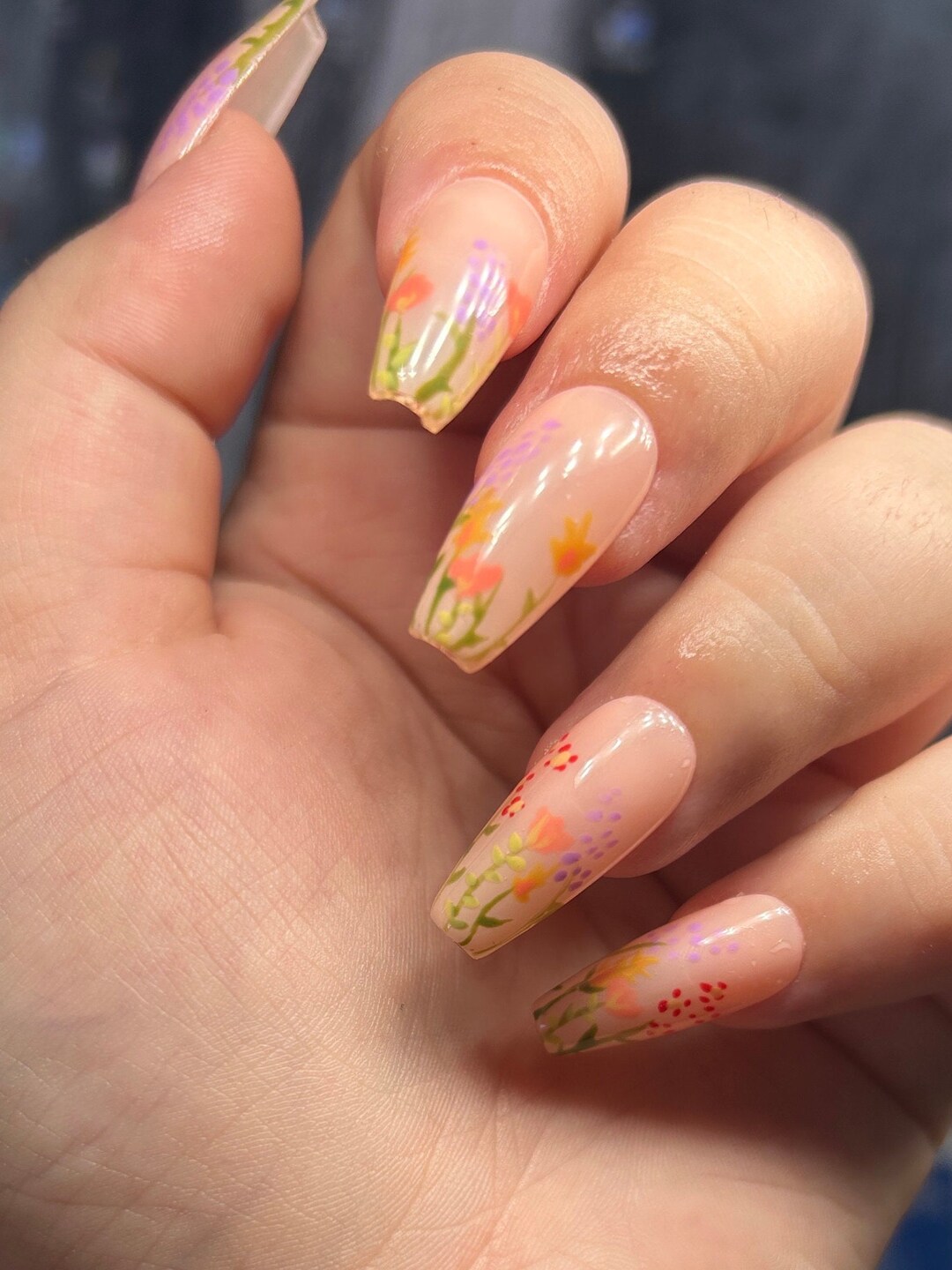Floral Minimal Cute Press on Nails Realistic - Etsy