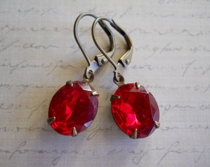 Red Glass Jewel Earrings Ruby Red Jewels in Brass Settings - Etsy