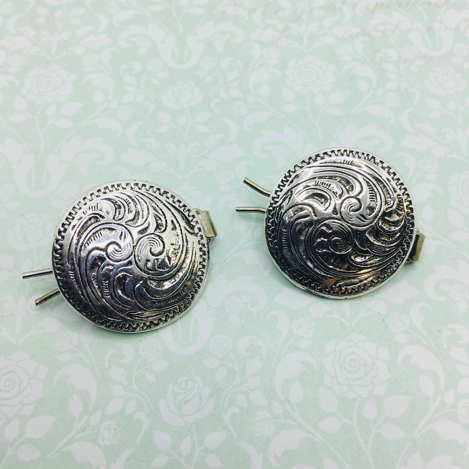 Embossed Silver Metal Barrettes Round Engraved Unique Hair Clips Sturdy ...