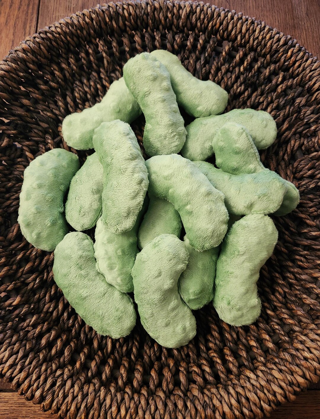 Handmade Crinkle Pickle Cat Toy | Cat Kicker | Toys for Cats | North ...