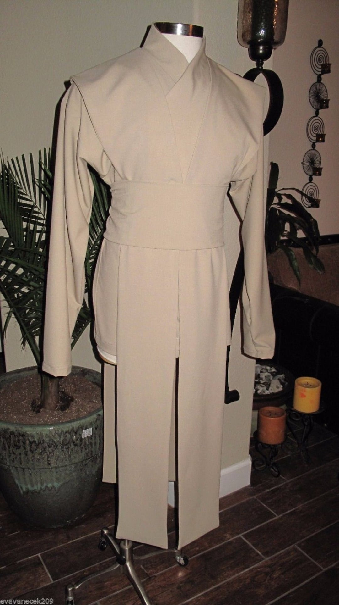 Star Wars Costume Jedi Warrior Shirt With Ties Around Wrist, Tabards ...