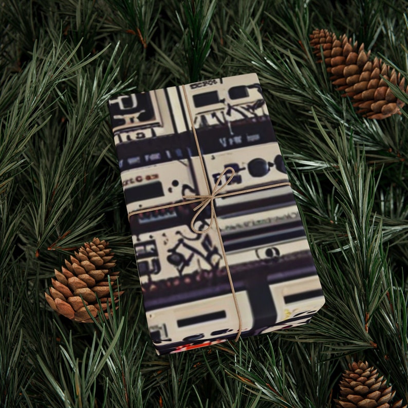 Retro Gamer Wrapping Paper, Old Tech Gift Wrap, Nerd Geek Present ...
