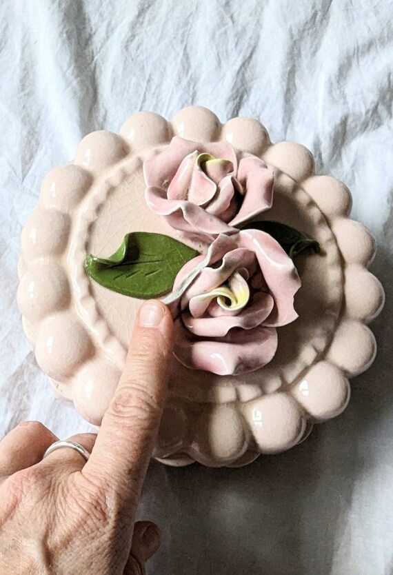 Capodimonte porcelain pink roses jewelry box - Gem