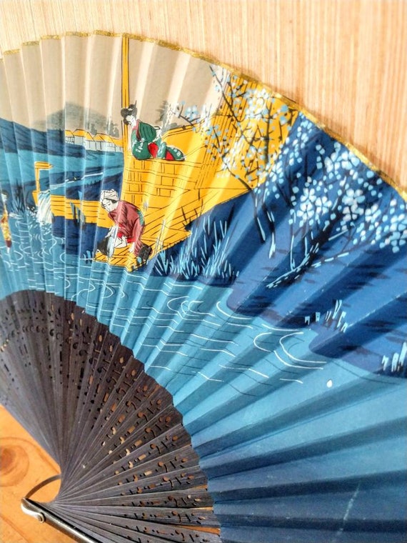 Vintage Japanese hand fan blue water geisha scene bla… - Gem