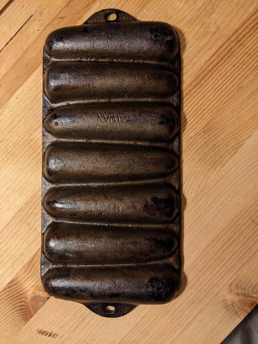 Cast Iron 7 Piece Corn Bread Stick Pan - Etsy