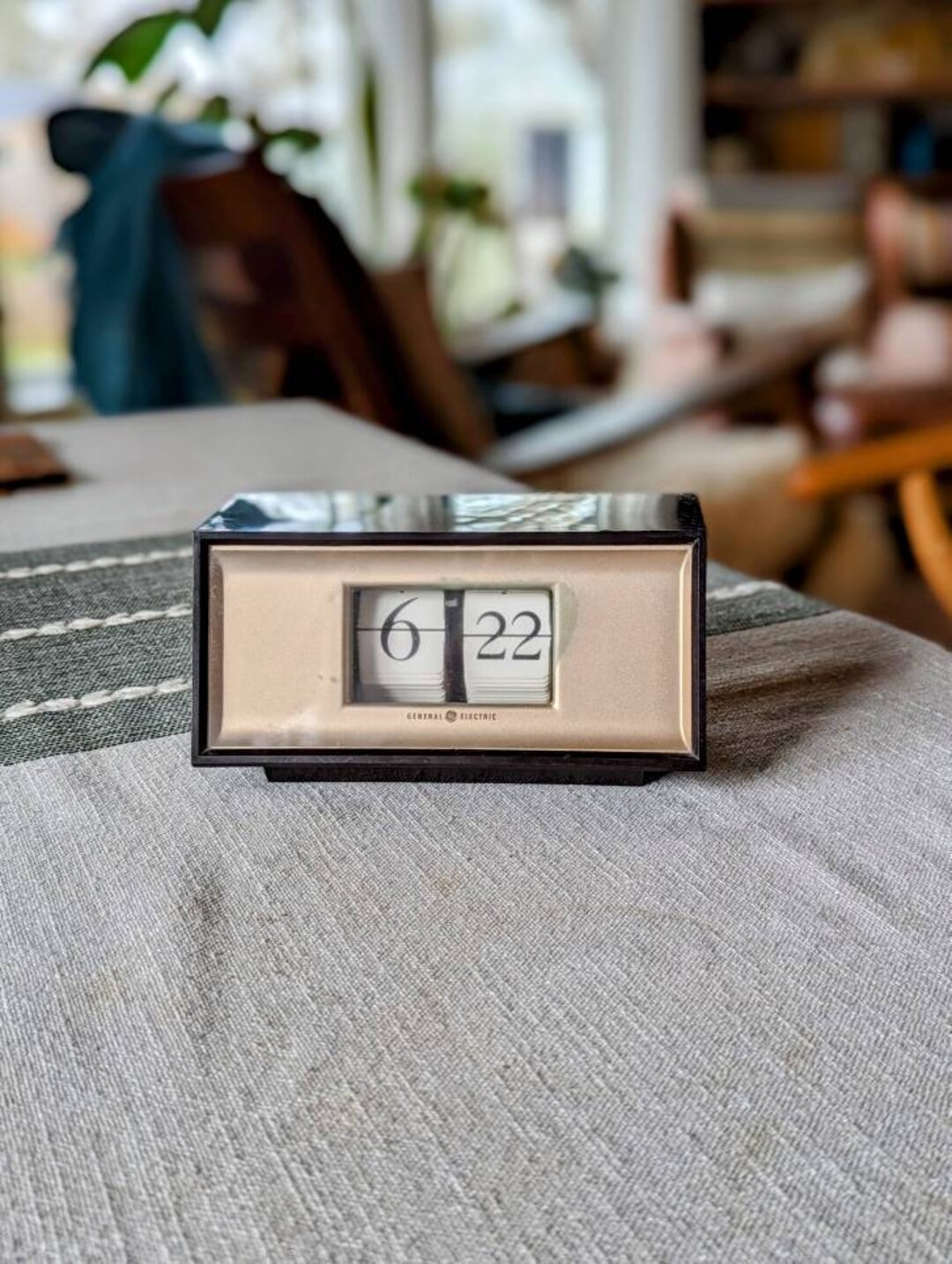 General Electric Flip Clock Gold Face Brien Casing - Etsy