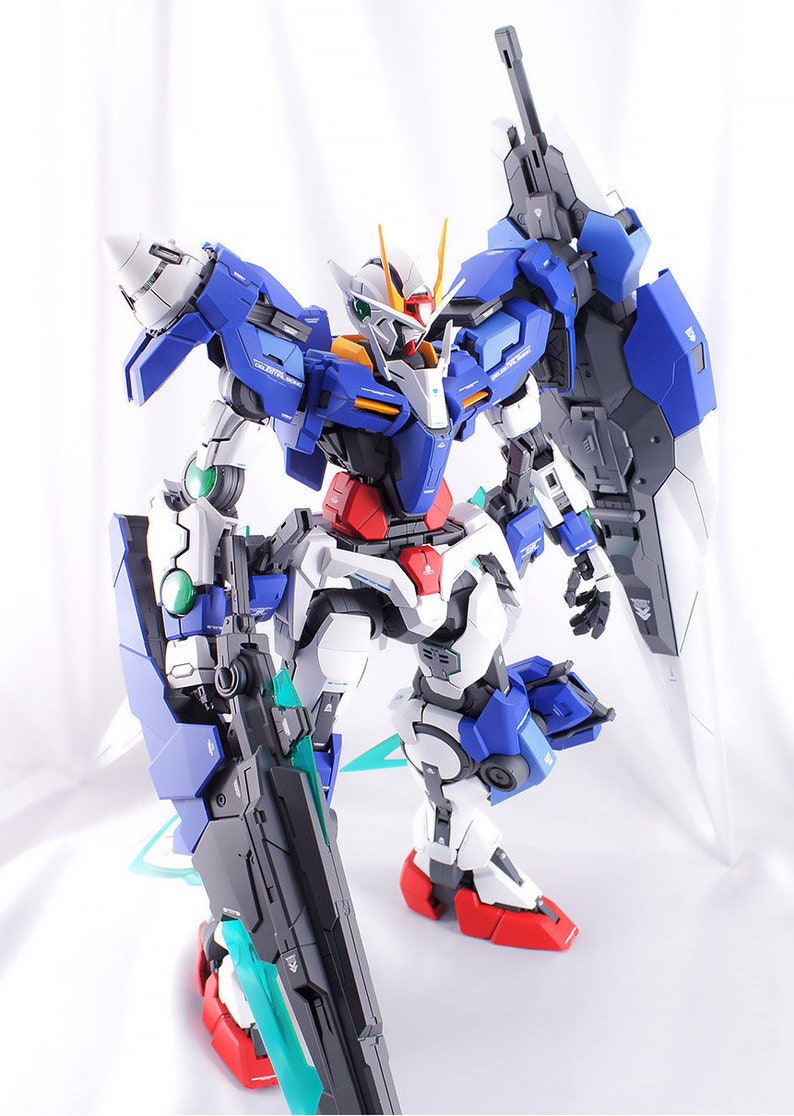 Official Bandai 1/60 PG 00 Seven Sword/g Gundam Professionally Built ...