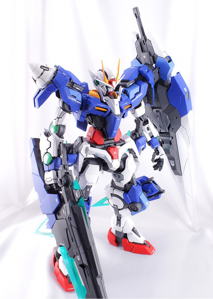 Official Bandai 1/60 PG 00 Seven Sword/g Gundam Professionally Built ...
