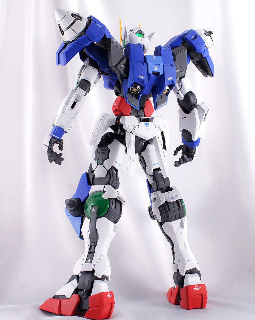 Official Bandai 1/60 PG 00 Seven Sword/g Gundam Professionally Built ...