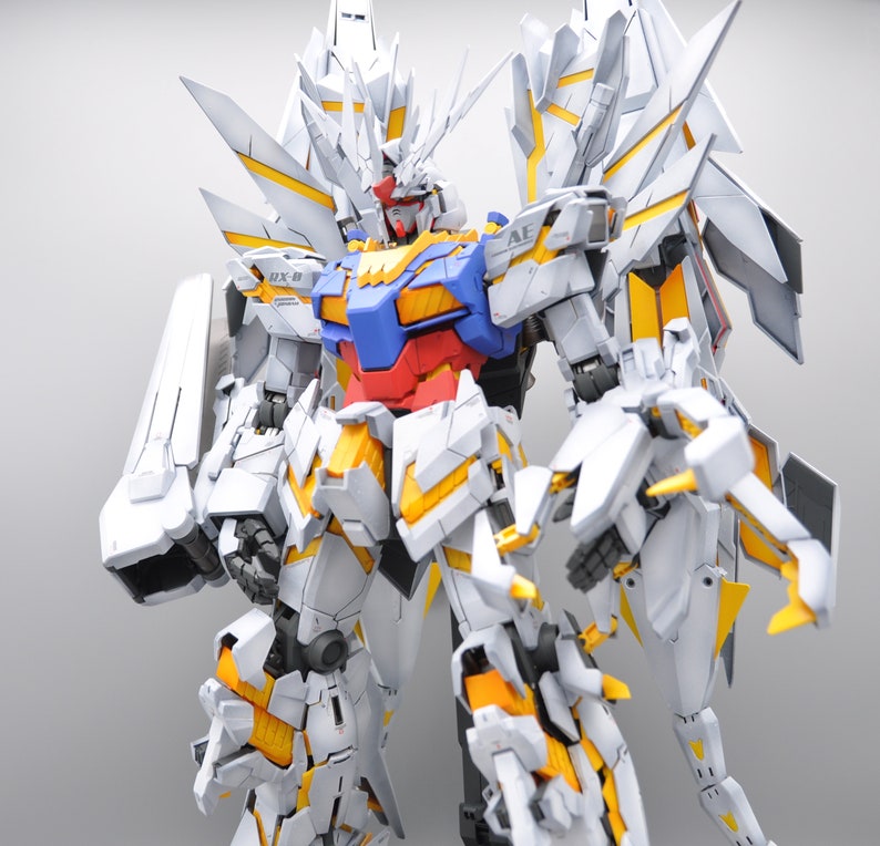 1/60 PG Perfectibility Unicorn Gundam Custom Color Scheme Built and ...