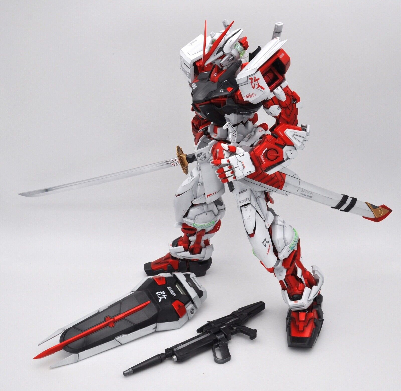 Bandai 1/60 PG Red Frame Astra Gundam Professionally Built & Painted ...
