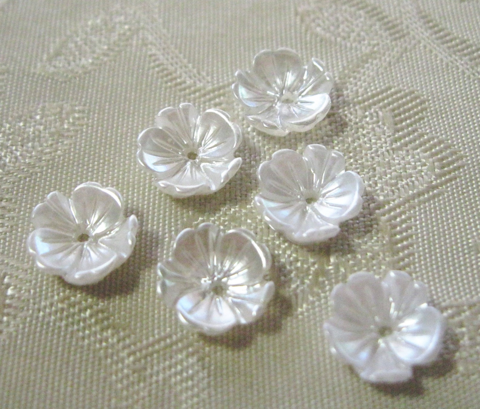 Tiny Translucent White Pearl Finish Resin 5 Petal Flower Beads - Etsy