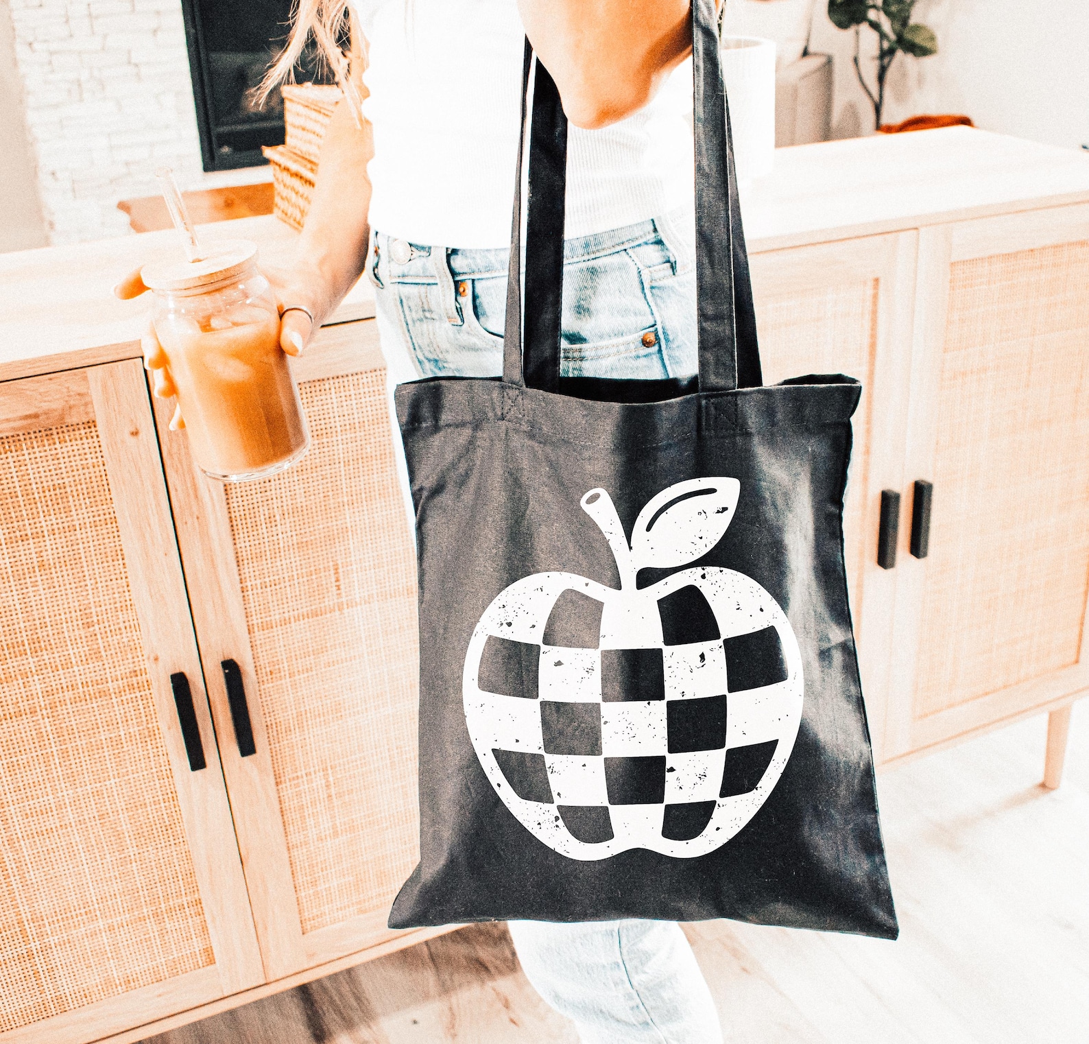 Checkered Teacher Apple SVG PNG | Checkerboard Apple Svg, Teacher Life ...