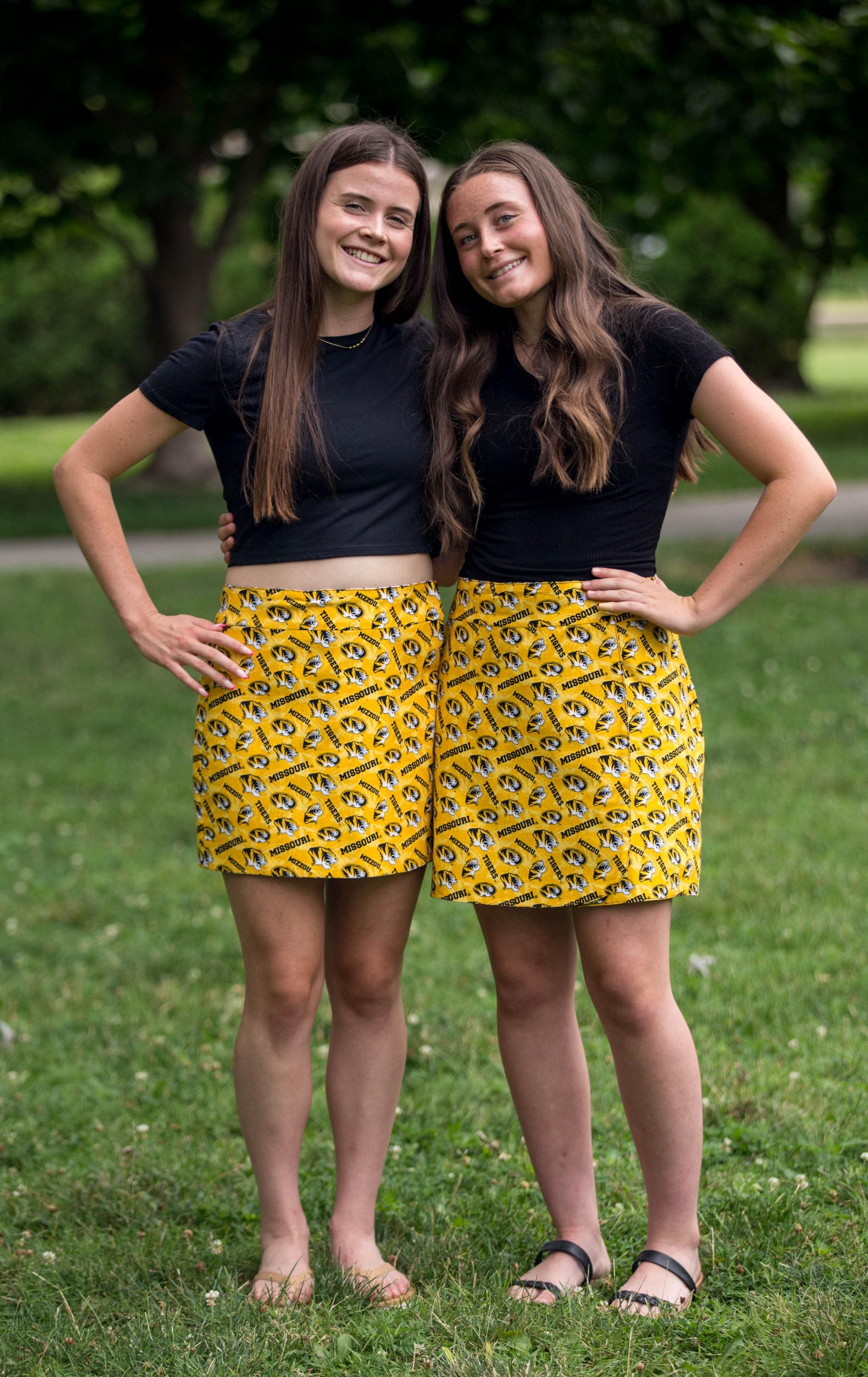 XL Gold Mizzou Reversible Skirt. 100% Cotton. Mizzou Tigers Gold Print ...