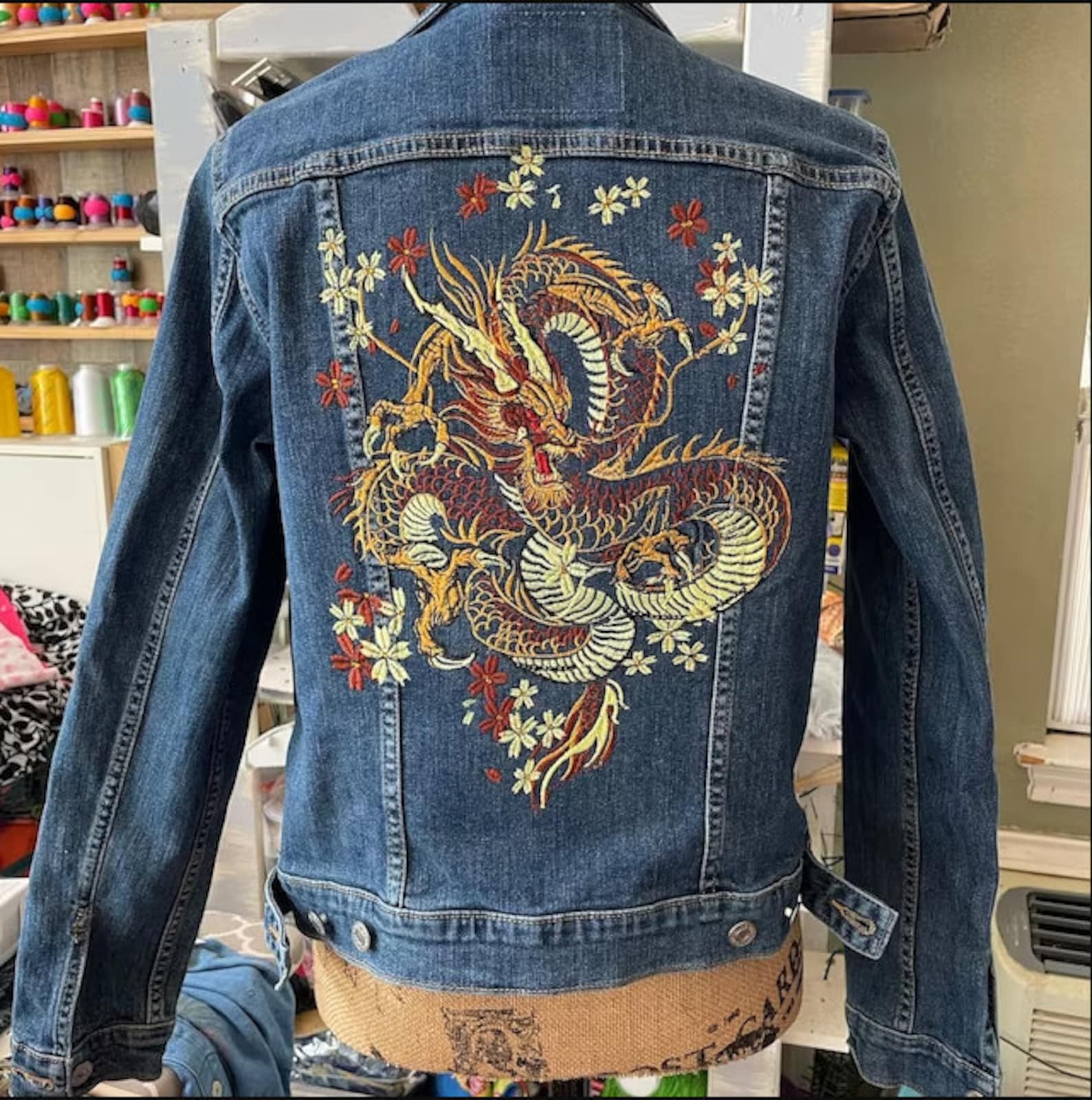 Dragon Embroidery Design, Gold Dragon Embroidery Files, Gold Dragon ...