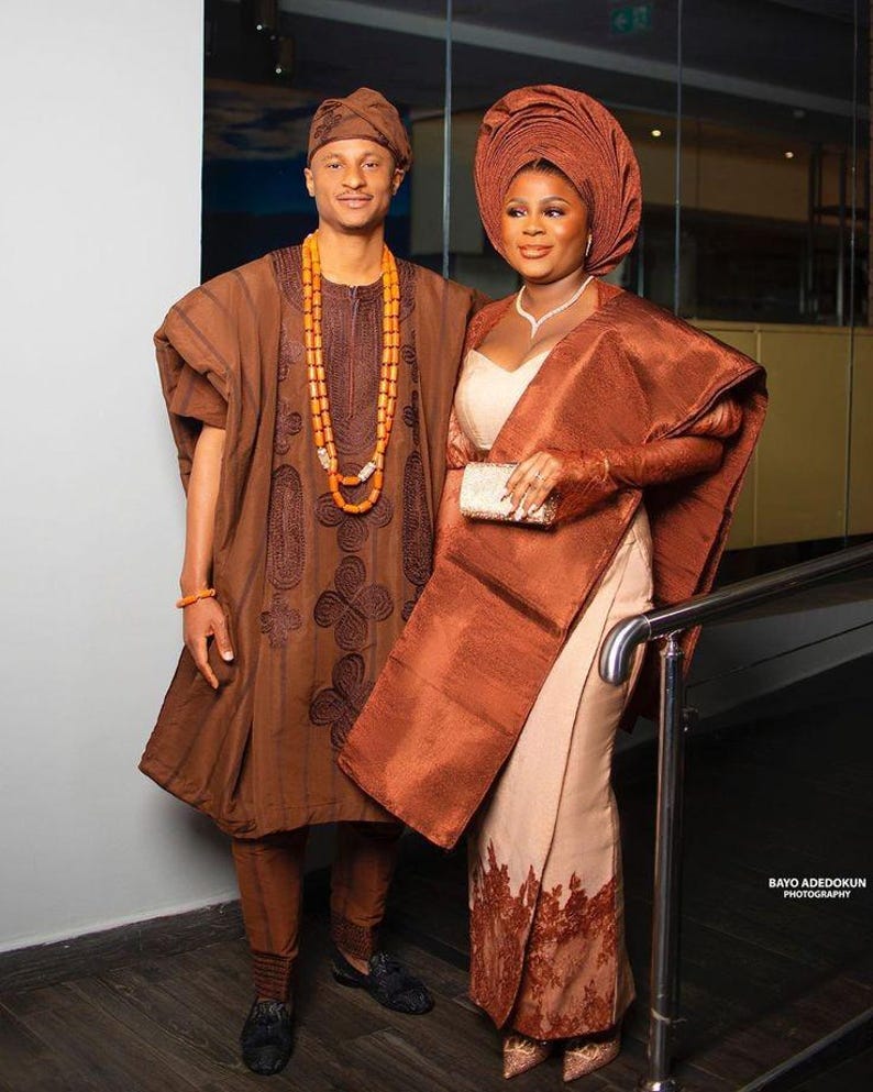 Couple's African Dresses/nigerian Wedding Attire/cultural Outfits ...