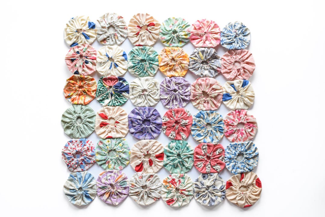 Vintage Yoyo Quilt Square, Textile Collectibles - Etsy