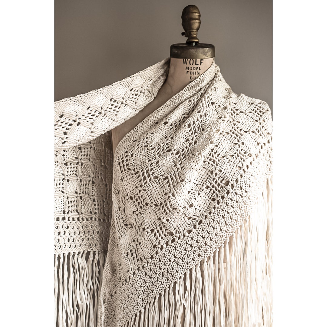 Vintage Silk Macrame Fringe Shawl, Women's Wedding Wear, Bohemian ...