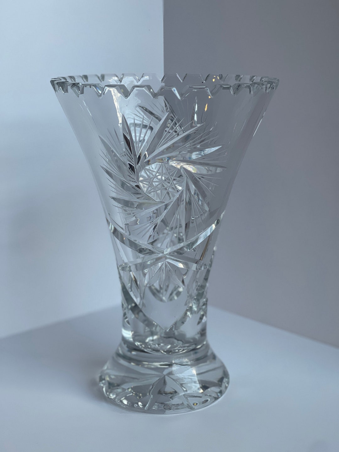 Vintage Crystal Vase Pinwheel Pattern From the 1960s - Etsy