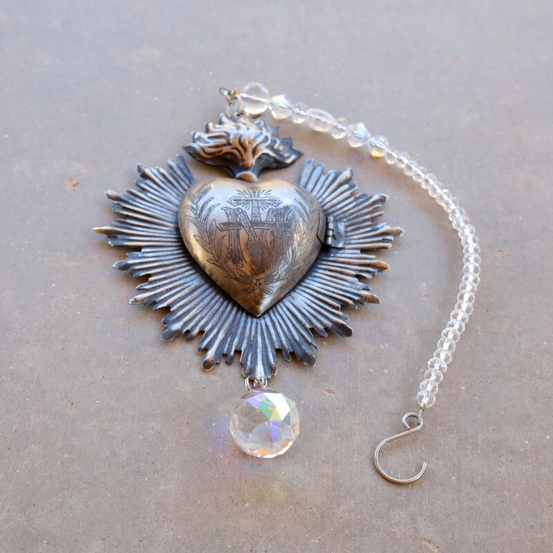 Sacred Heart Ornament - Etsy