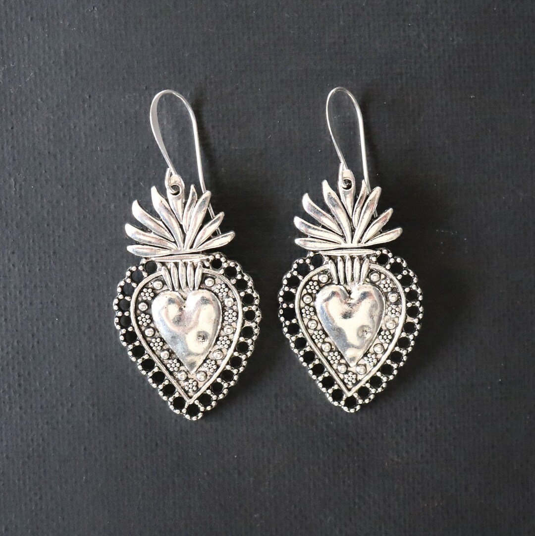 Sacred Heart Earrings, Silver Earrings, Catholic Earrings, Frida ...
