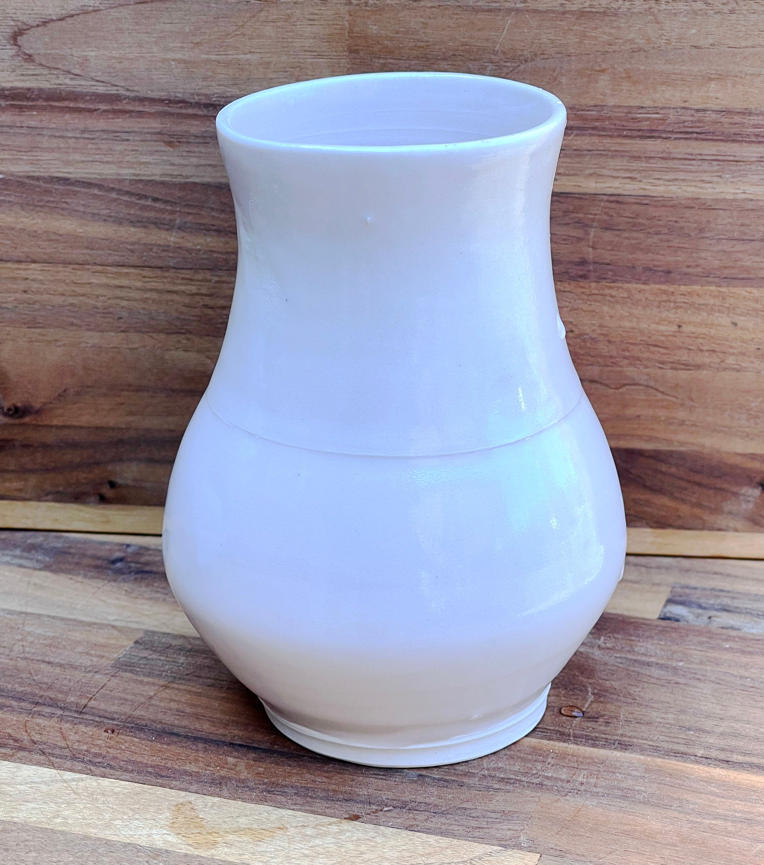 Pretty in Soft Pink Porcelain Flower Vase - Etsy