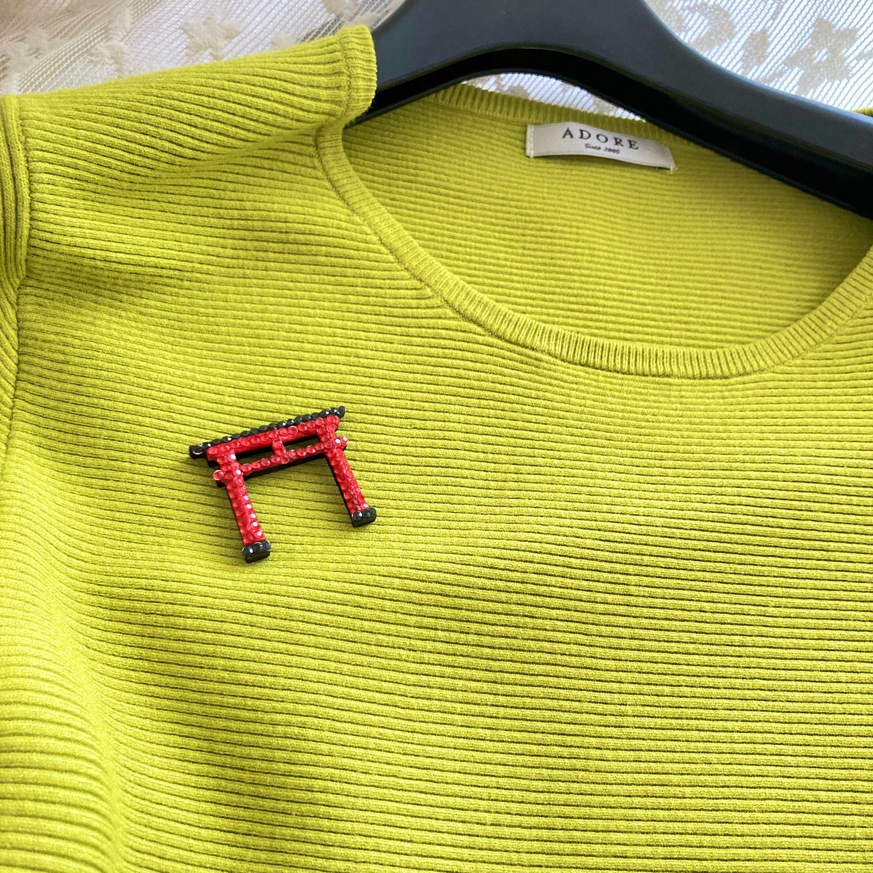 Japanese Torii Gate Brooch & Bag Charm - Etsy