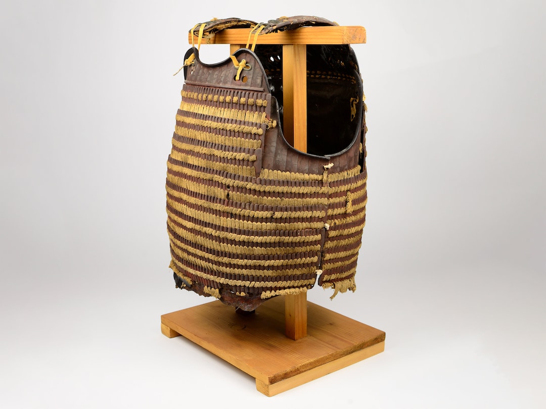 Rare Edo Period Samurai Armor Chest Piece W/ Display Stand Hon Kozane ...