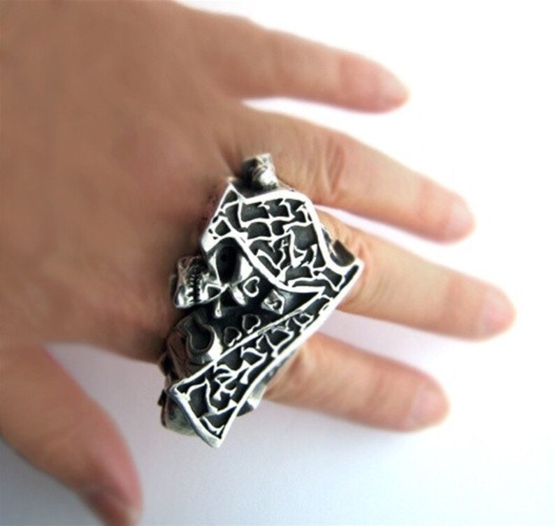 Luck Sevens Custom Skull Two Finger Ring - Etsy