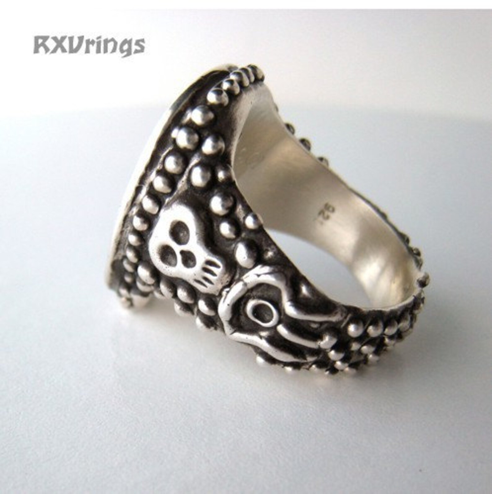 Aqua Eyes Skull Mother of Pearl Silver Ring - Etsy