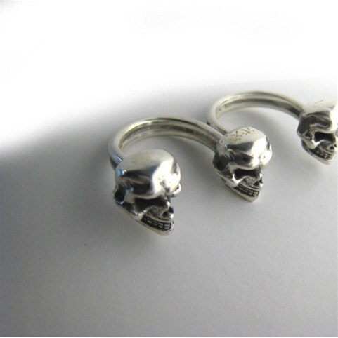 3 Skull Two Finger Custom Ring - Etsy