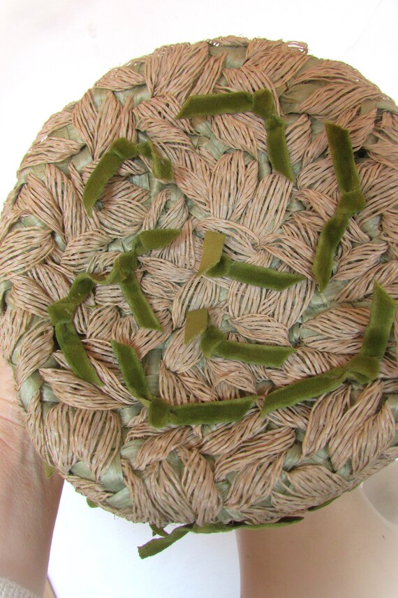 Vintage 1960's Hat Rafia w Green Velvet Ribbon Bows B… - Gem