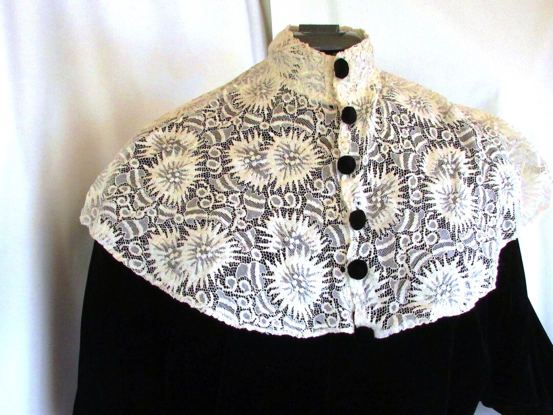 Vintage 1930's Lace Collar High Neck Victorian Style W Black Velvet ...
