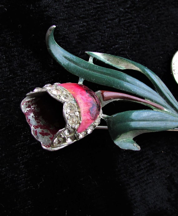 Vintage Coro Tulip Gem