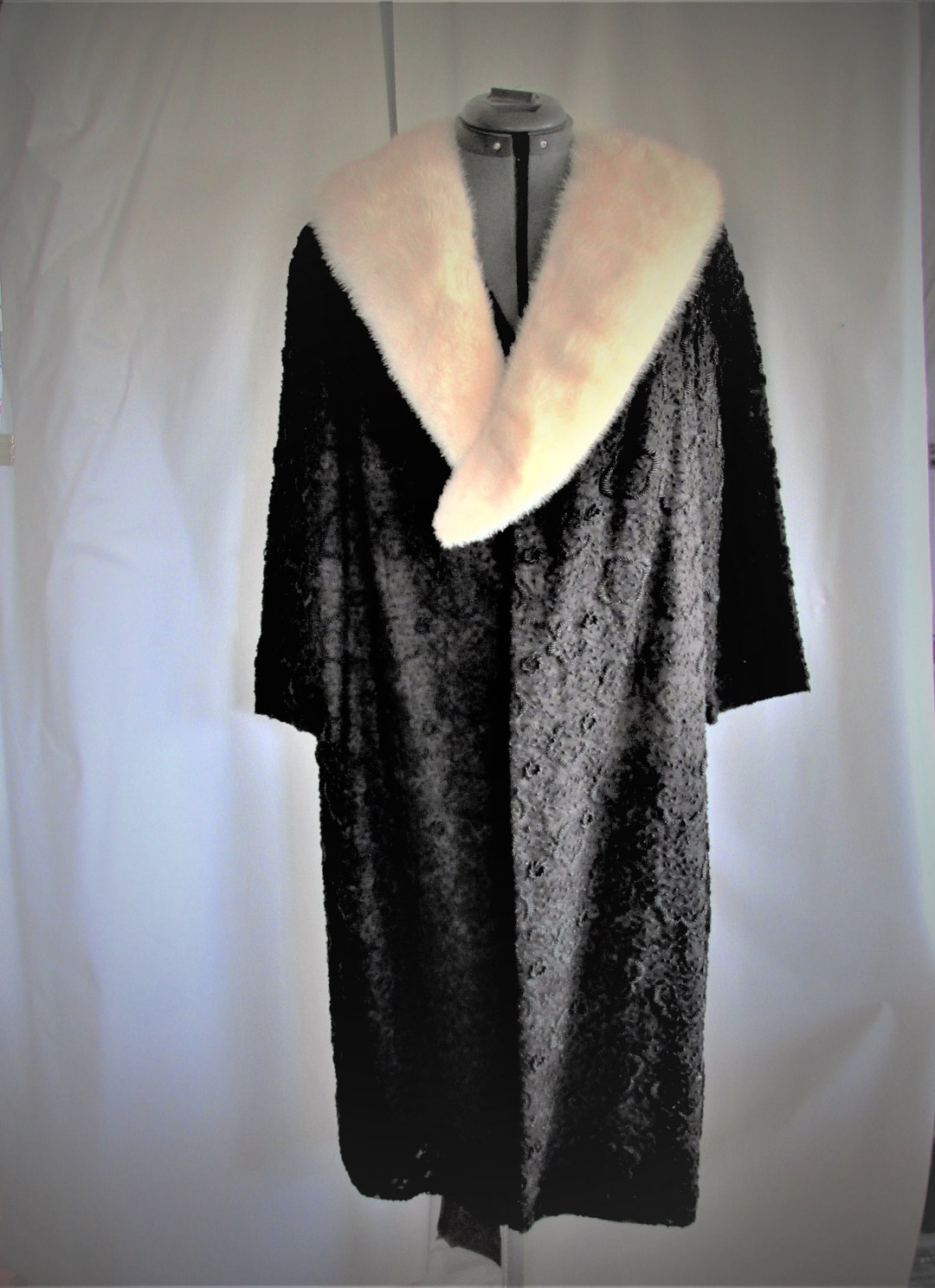 Vintage 1950's 60's Beaded Black Opera Coat Lined in - Etsy