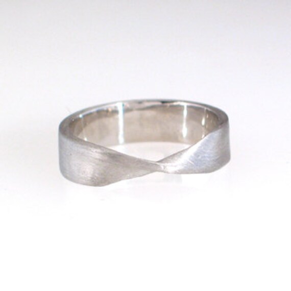 Platinum Mobius Ring | Etsy
