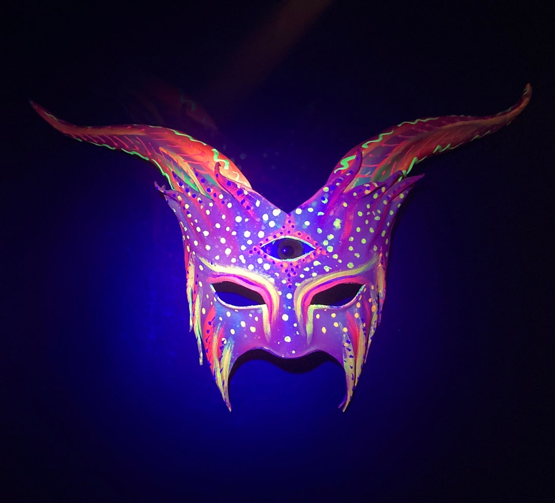 Blacklight Reactive Leather Goat Mask With Third Eye Transforms to ...